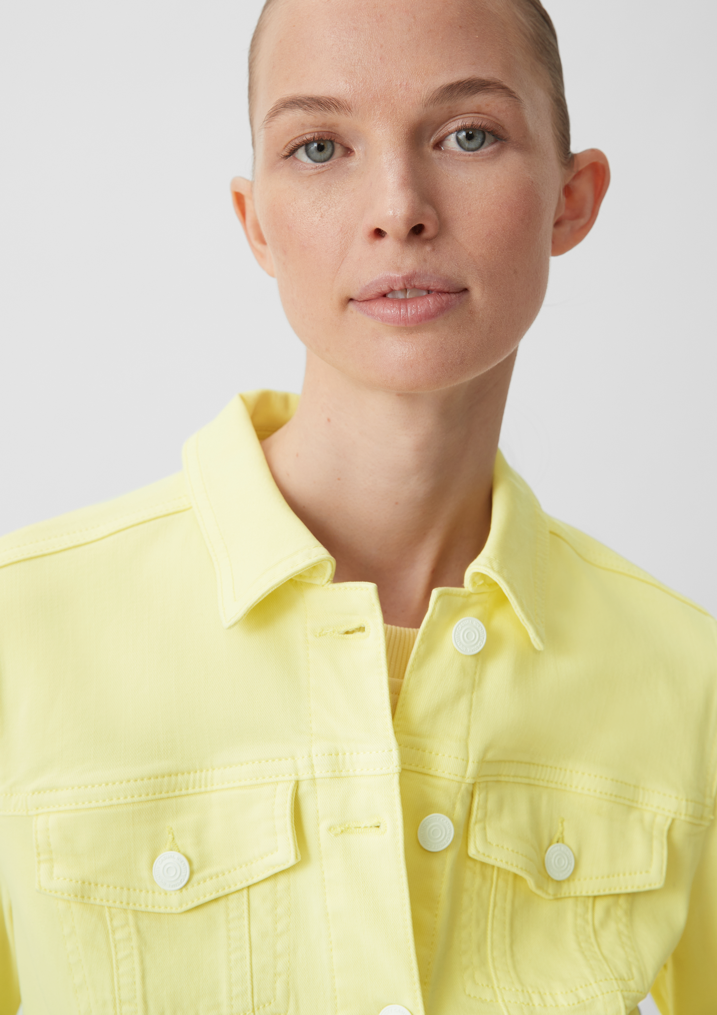 Denim jacket made of blended lyocell - light lemon | Comma