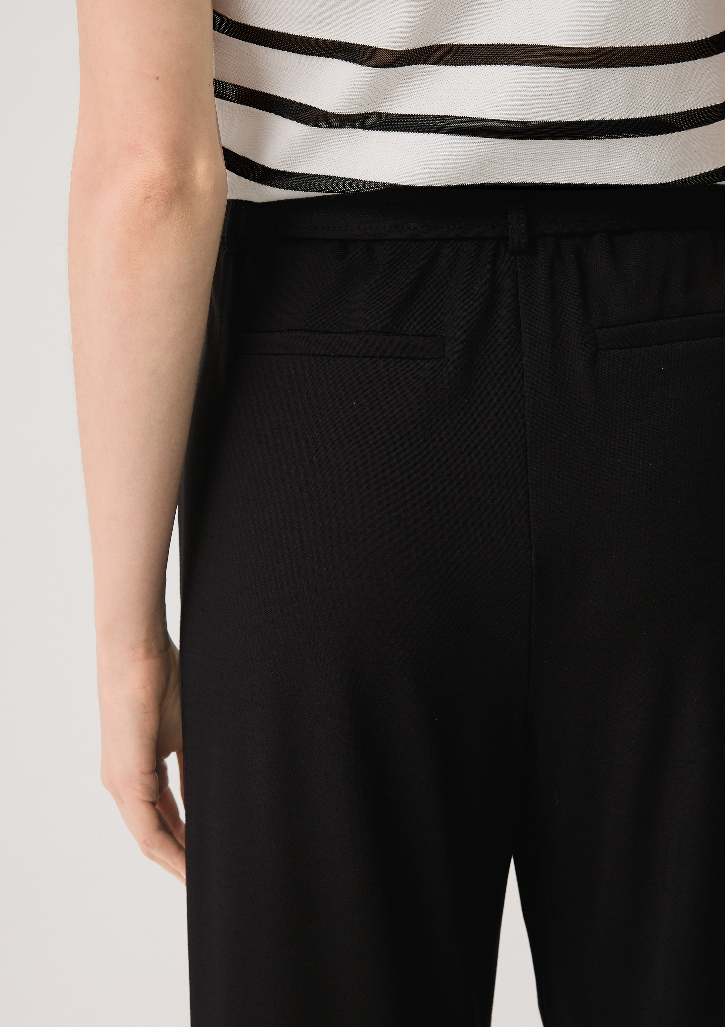 Loose fit: Viscose blend trousers - black | Comma