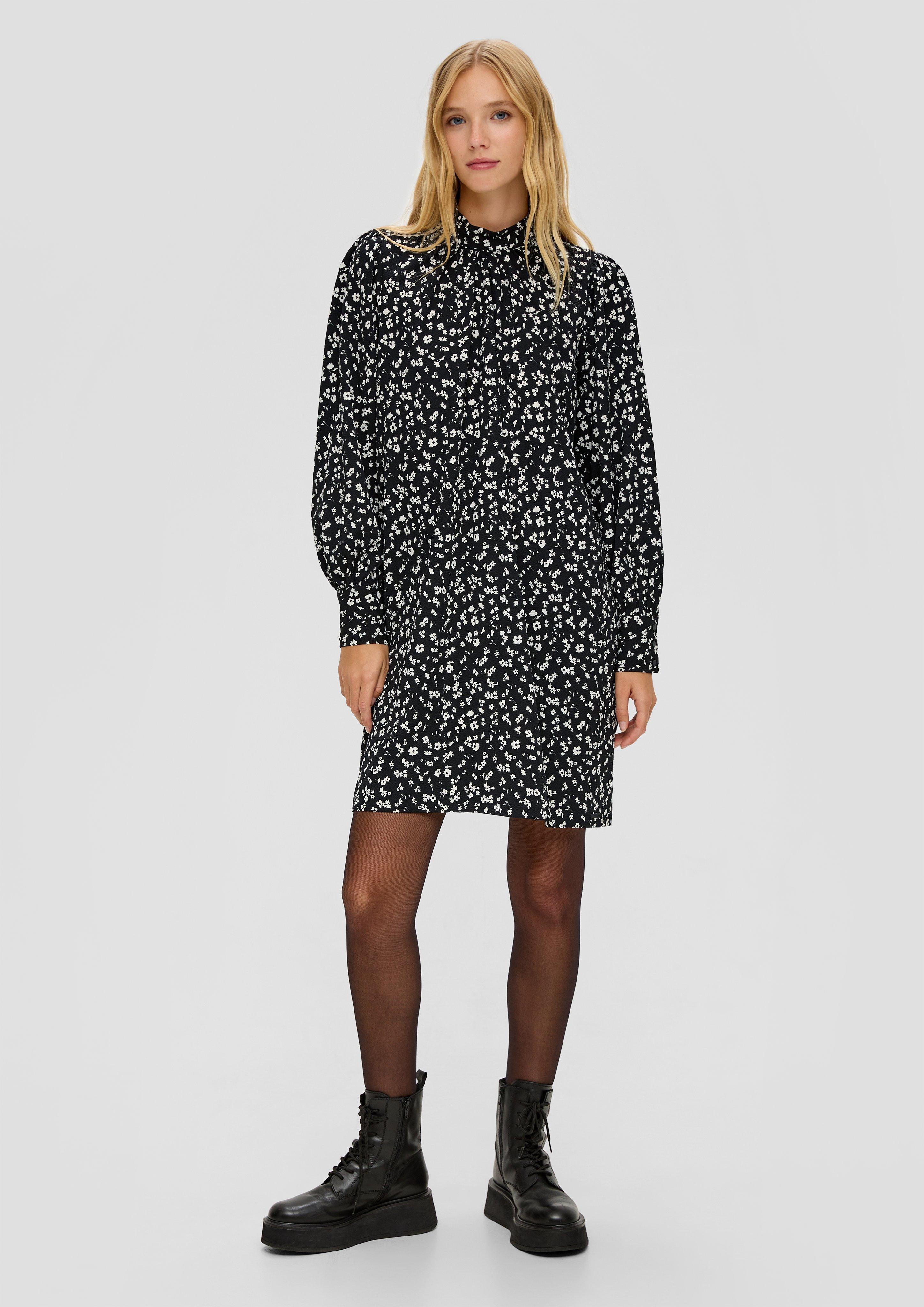 Crêpe dress with gathering - black | s.Oliver