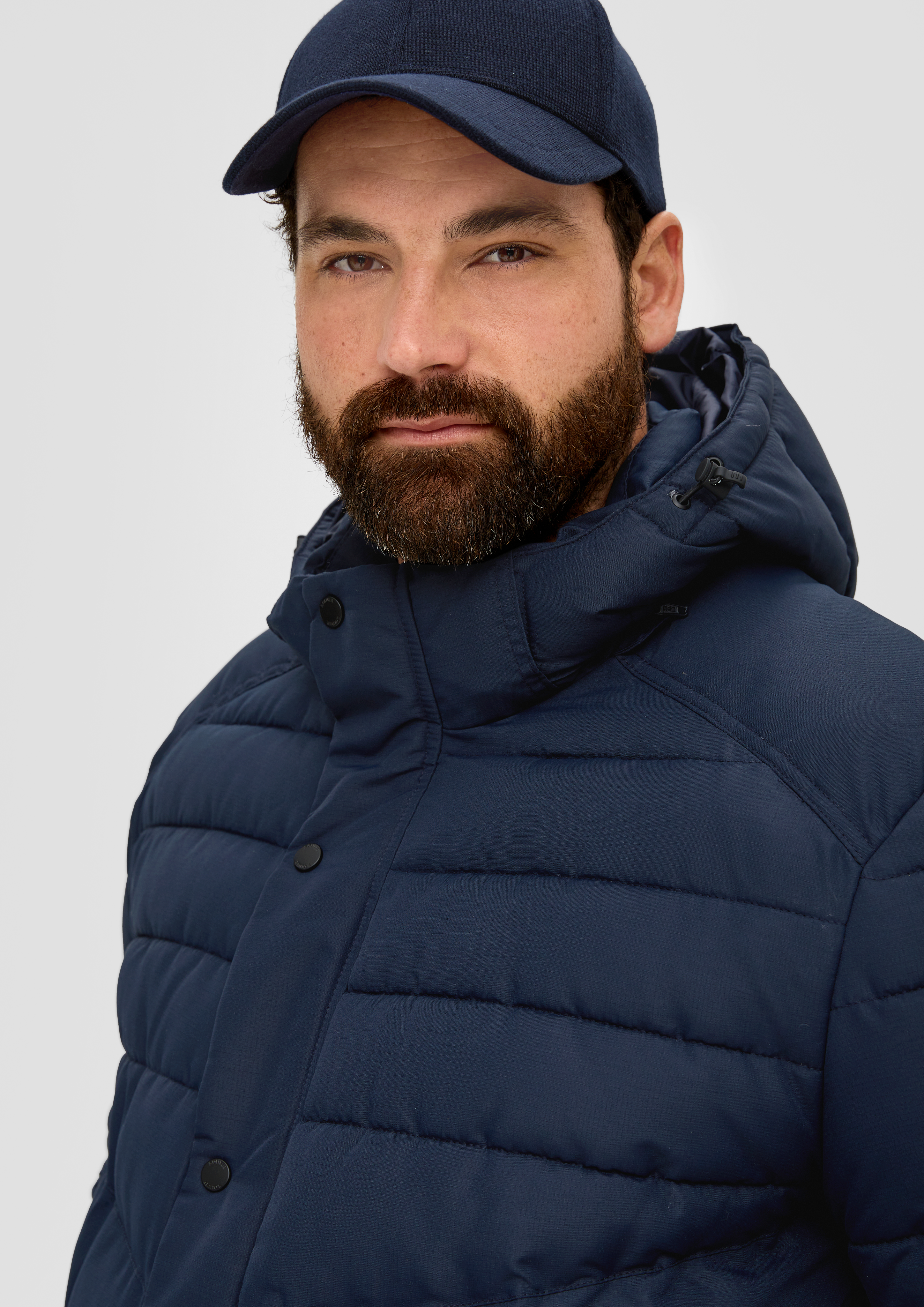 Sporty quilted jacket in textured fabric - navy | s.Oliver