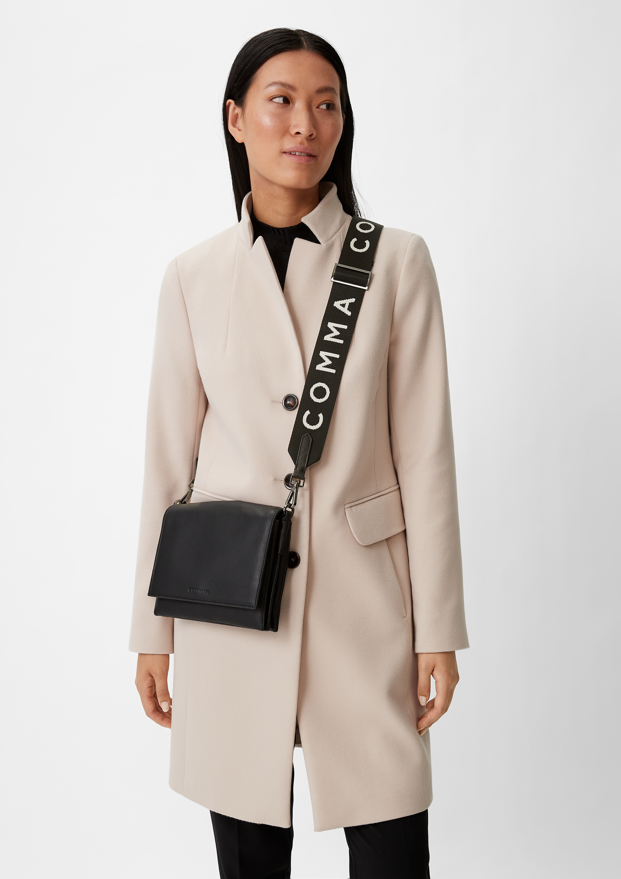 Wide shoulder strap made of jacquard - offwhite | Comma