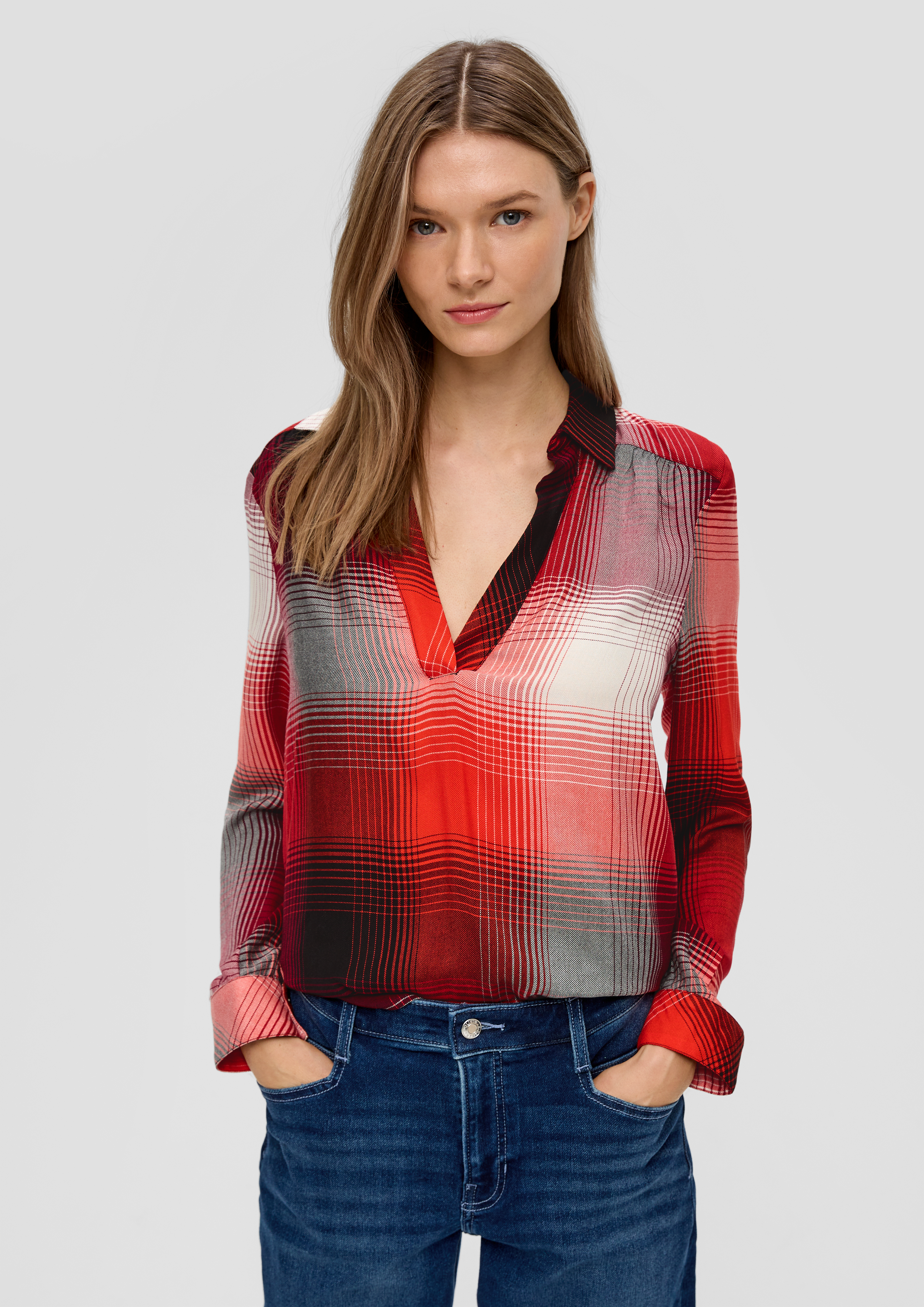 Shirt blouse in a viscose blend - red | s.Oliver