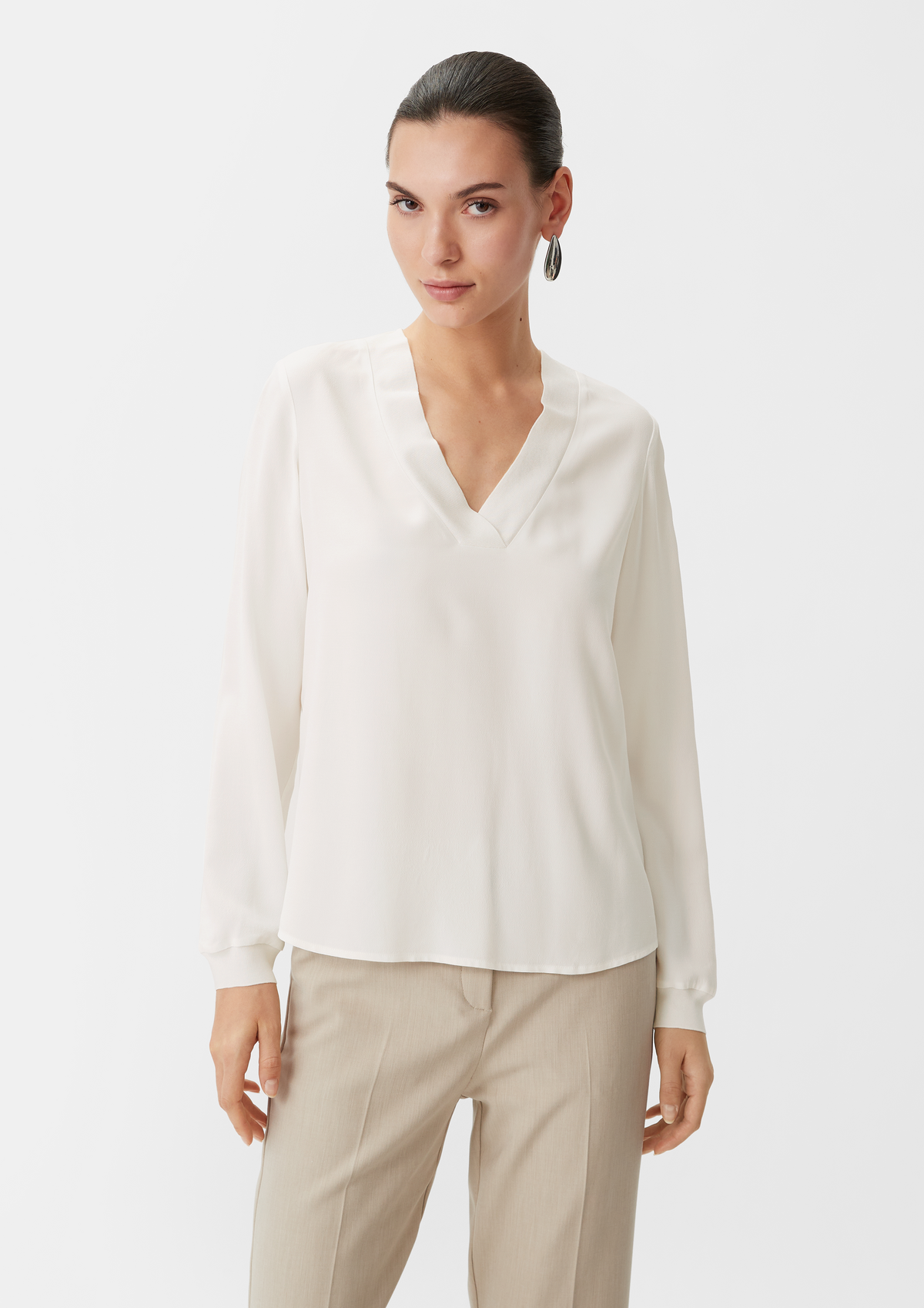 Crêpe blouse made of pure viscose - white | Comma