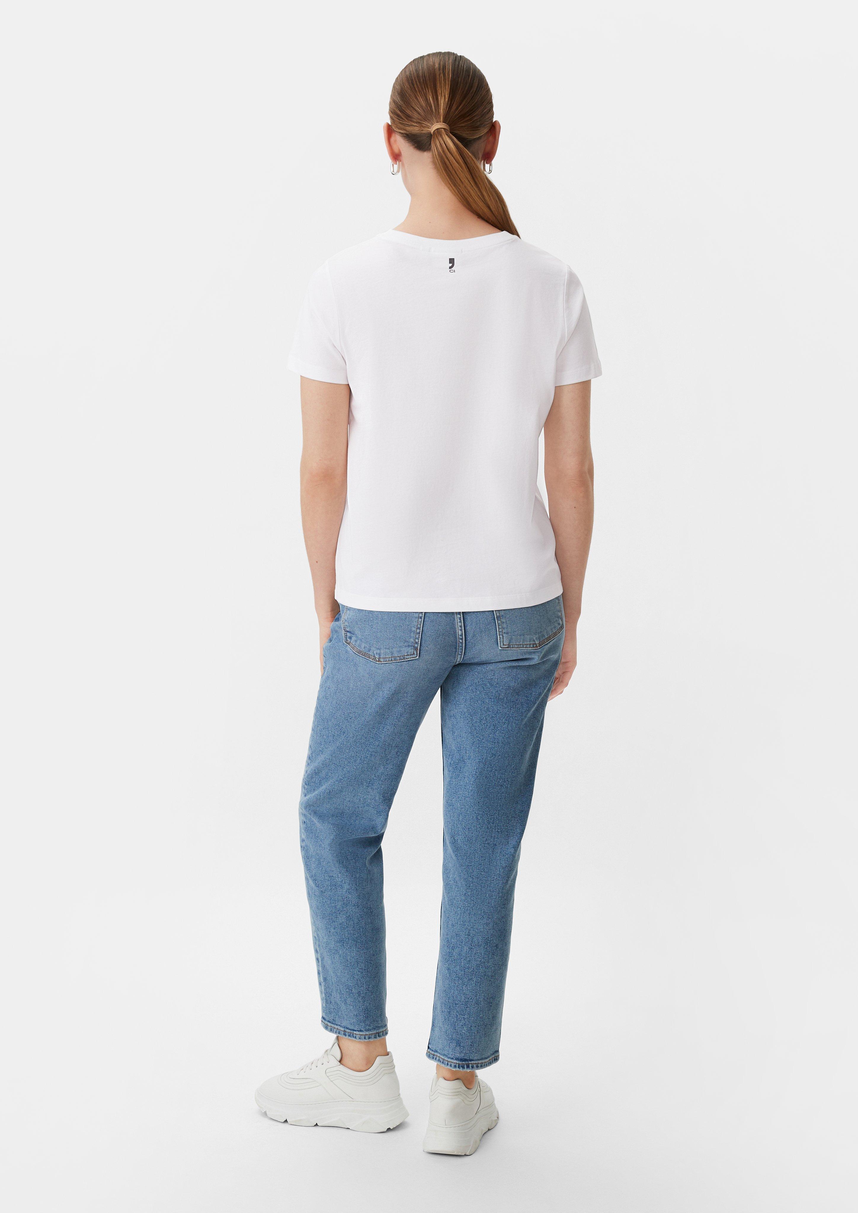 T-shirt with a front print - white | Comma