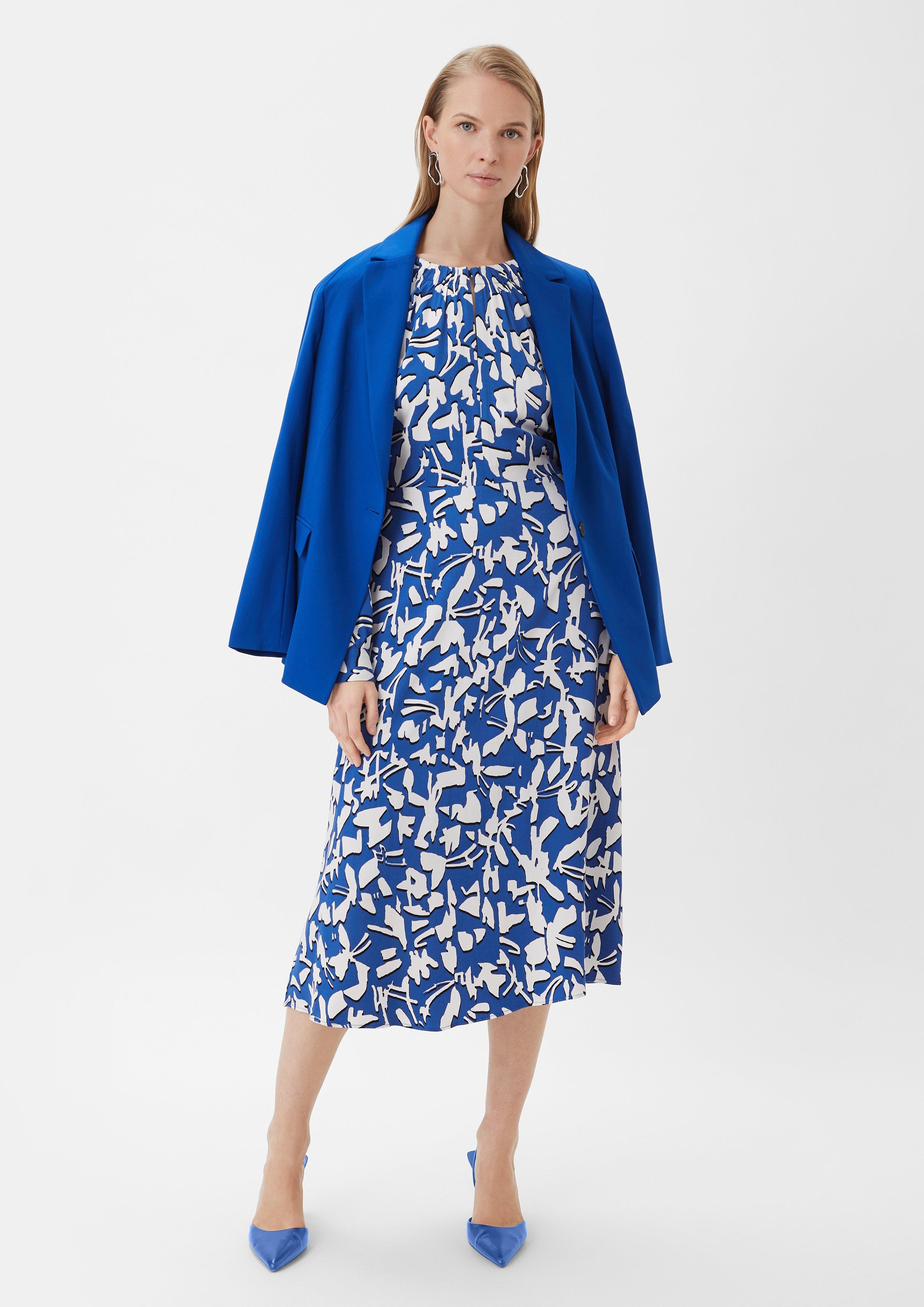 Flowing maxi dress with an all-over print - royal blue | Comma
