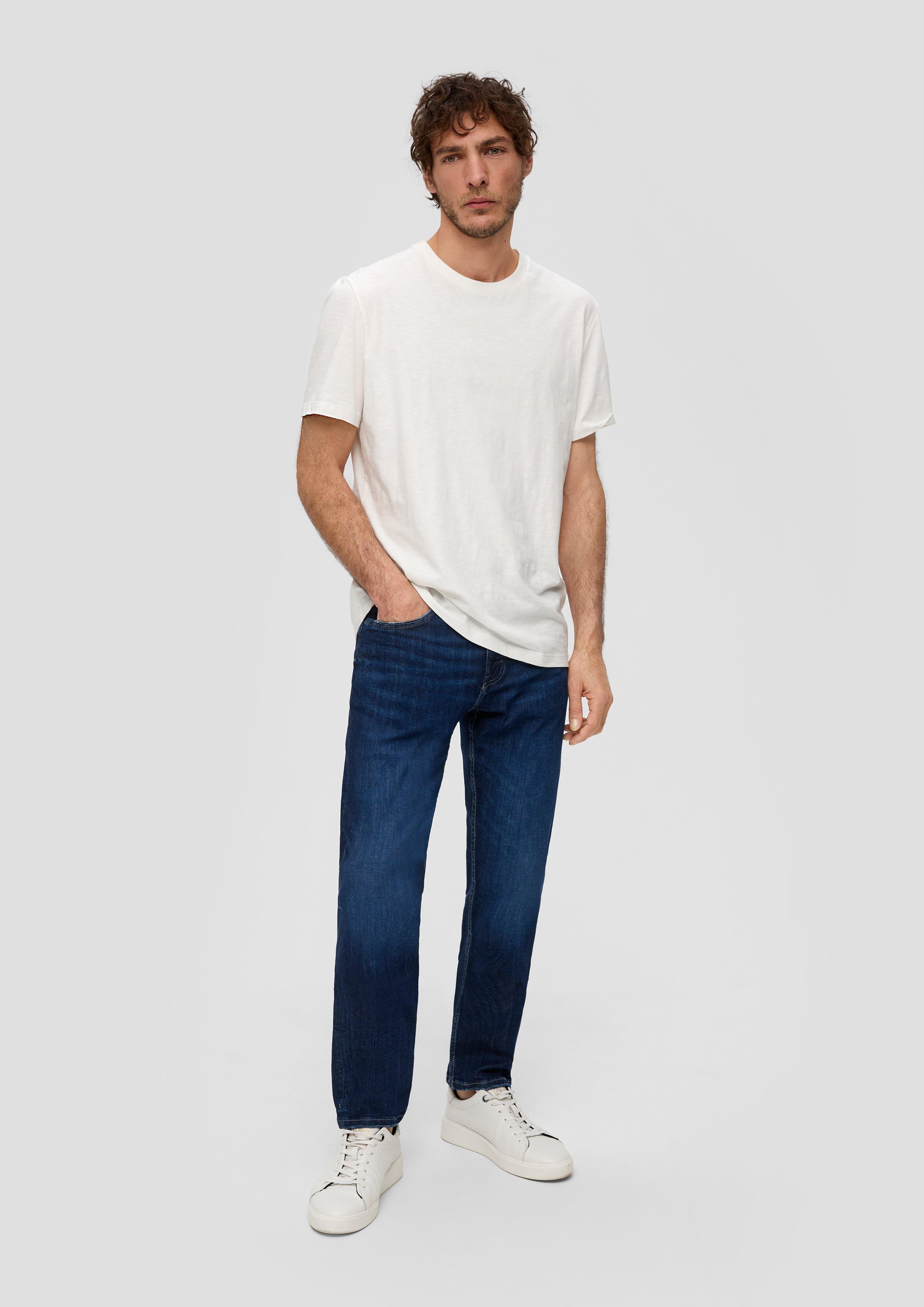 Regular fit / high rise / tapered leg - blue | s.Oliver