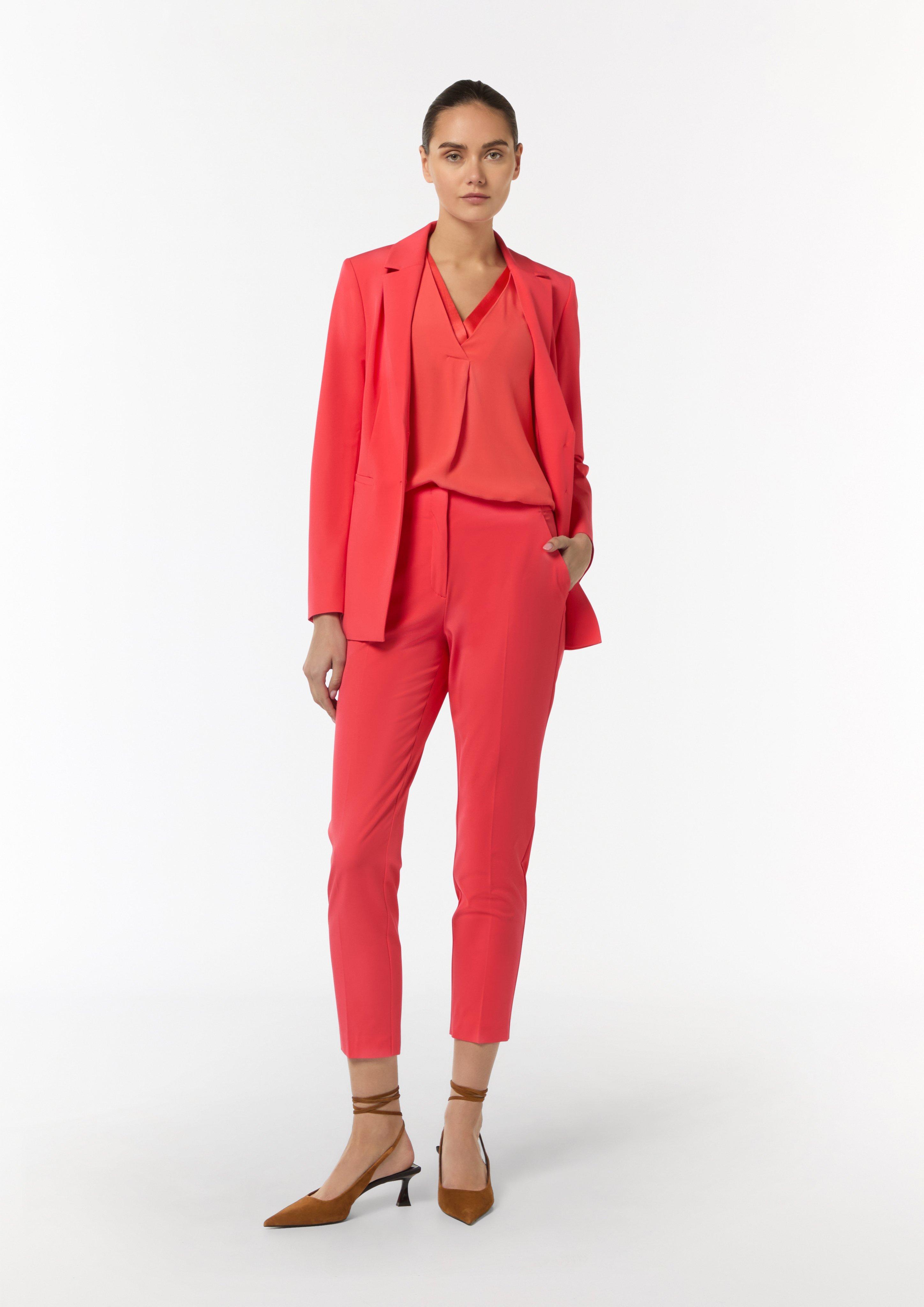 Crêpe V-neck top - coral red | Comma