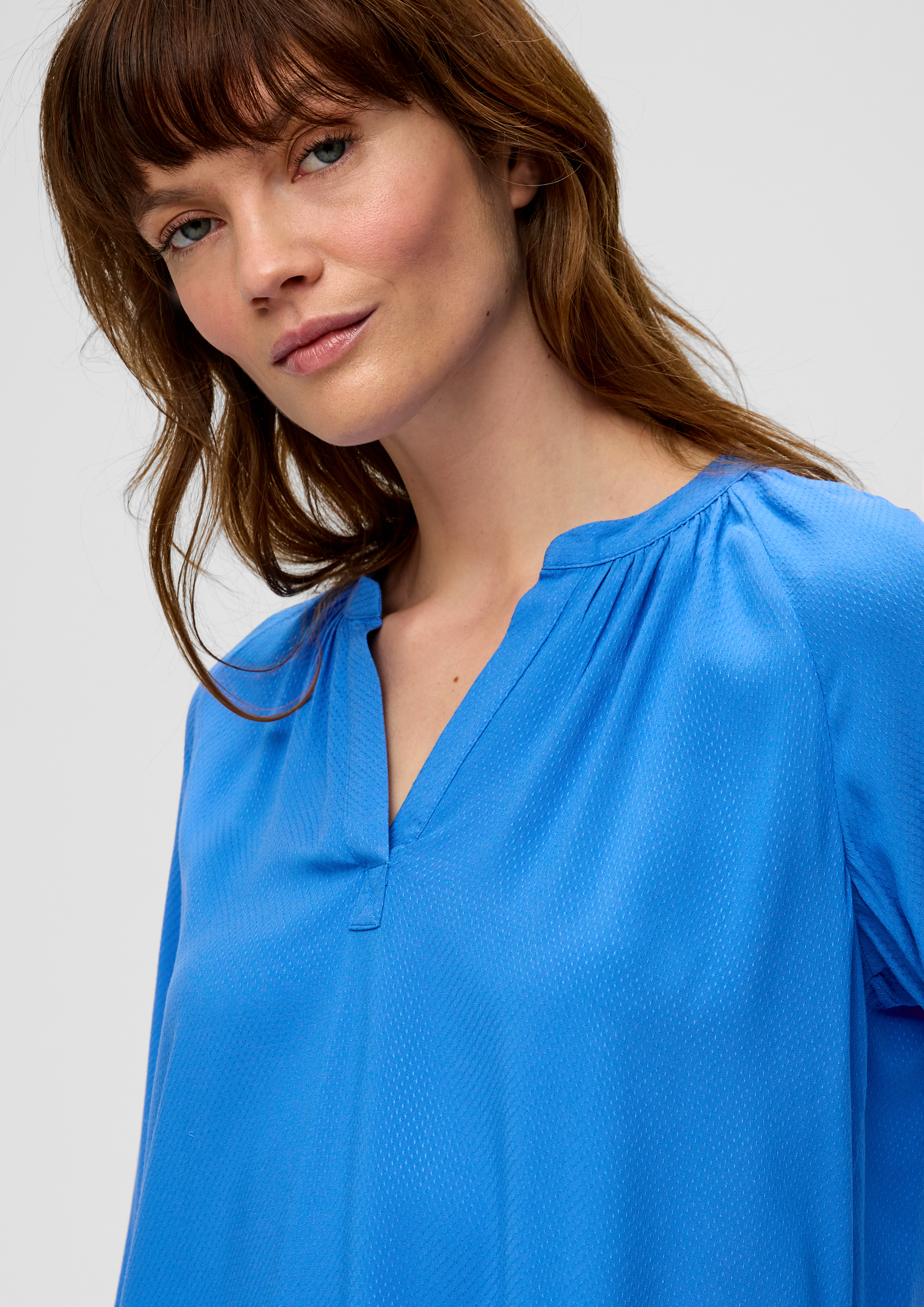 Viscose blouse with a dobby texture - Blue | s.Oliver