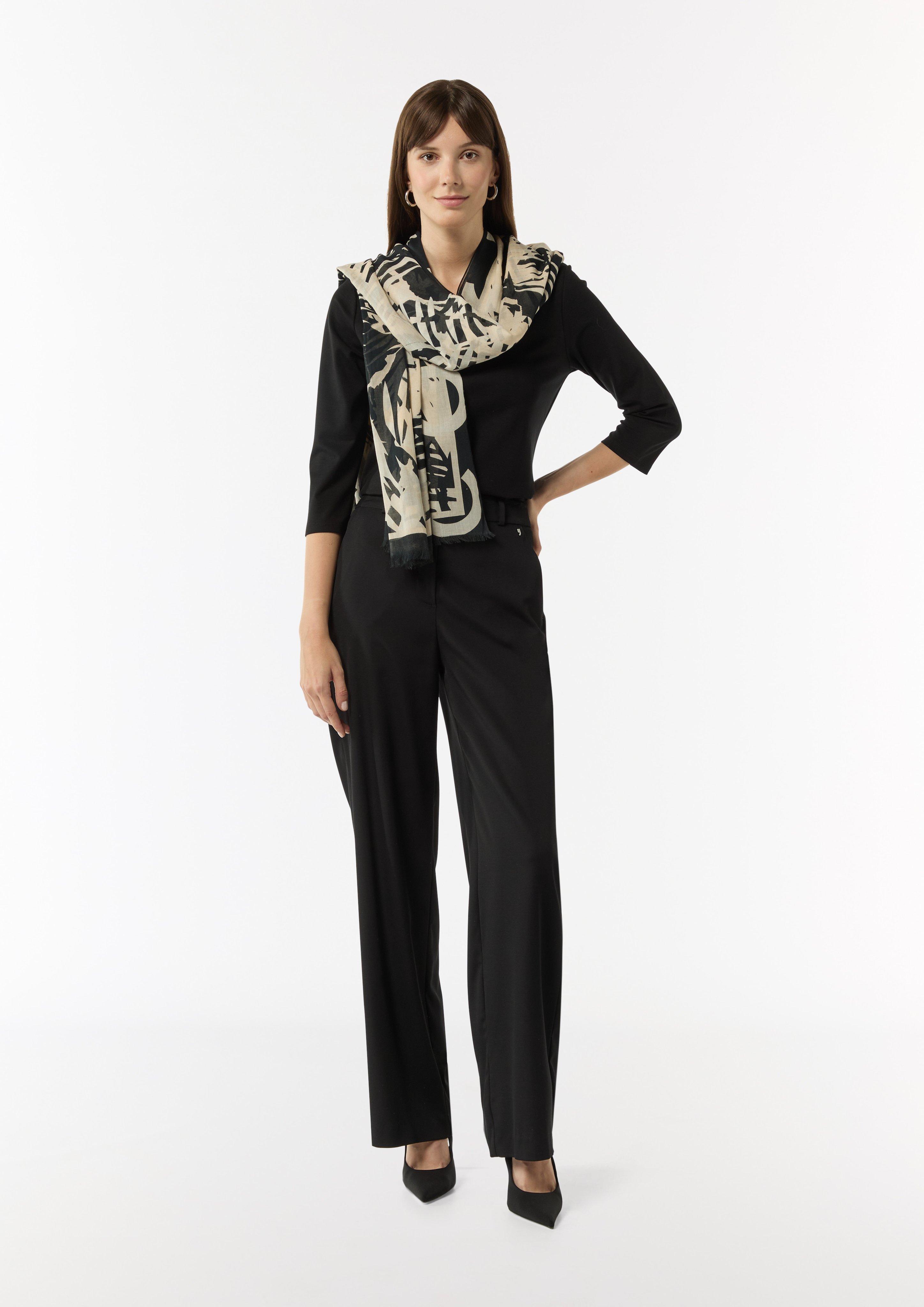 Modal blend scarf with a floral pattern - black | Comma