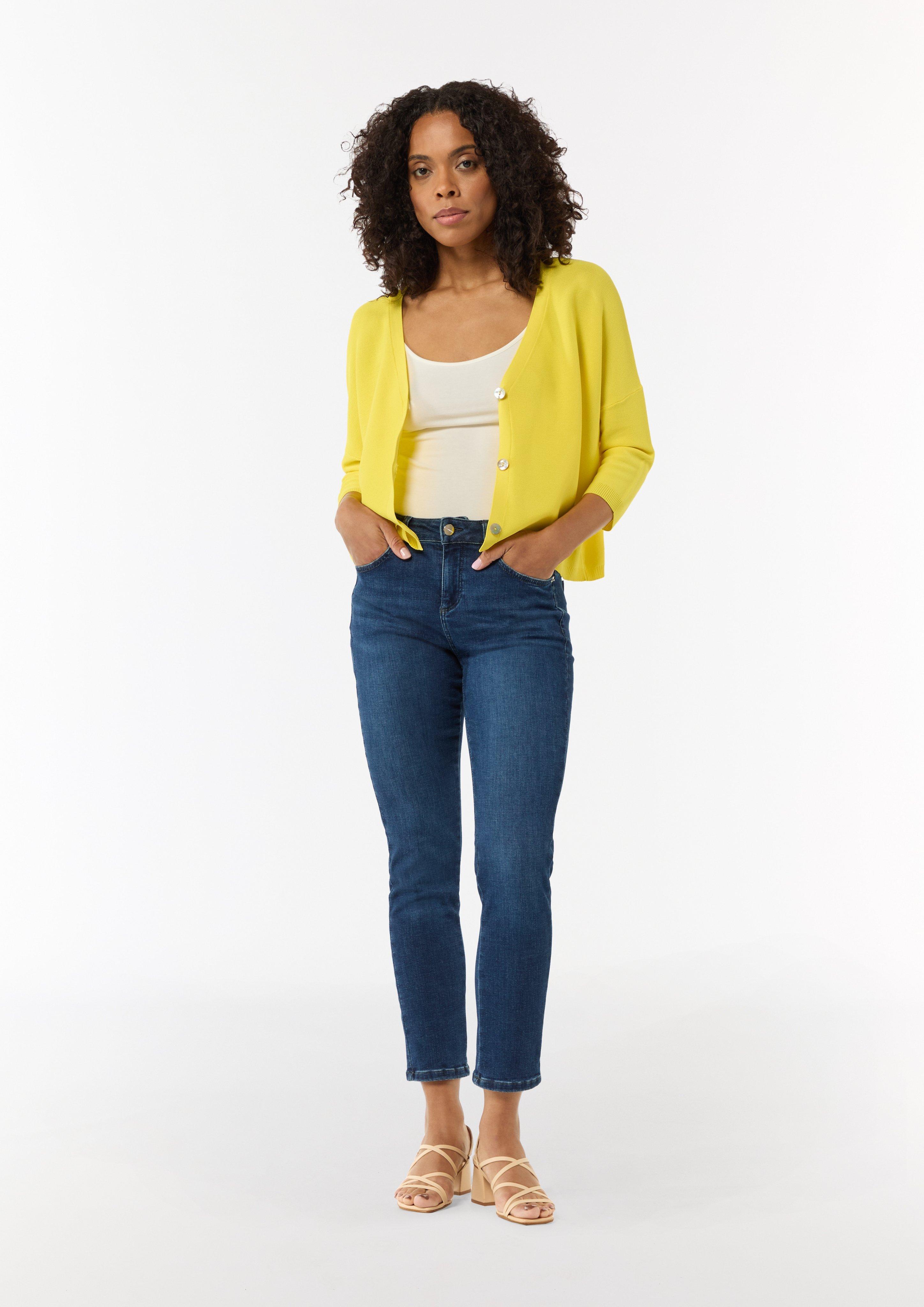 Boxy cardigan with a mother-of-pearl button - yellow | Comma
