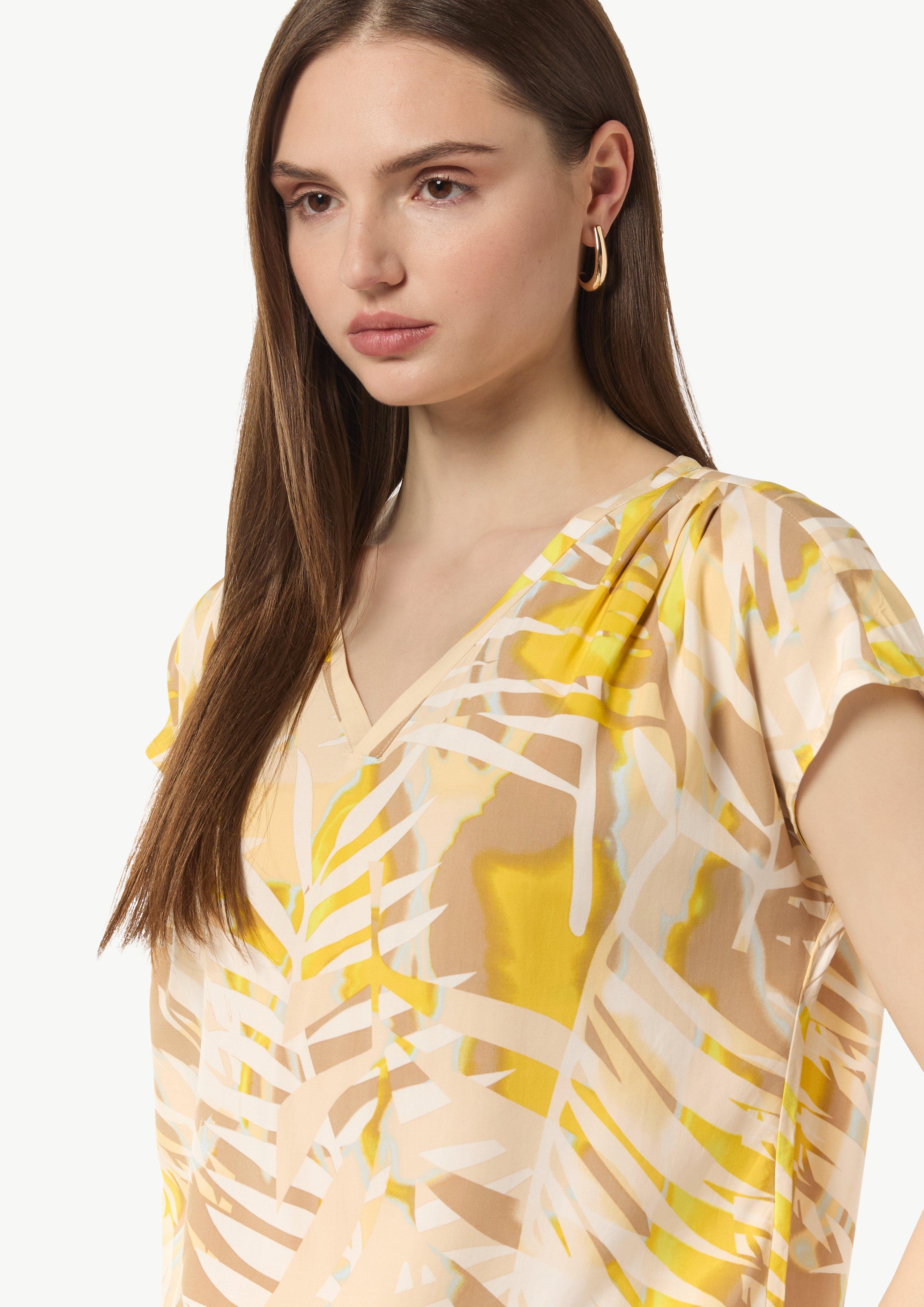 Blouse top with an all-over print - yellow | Comma