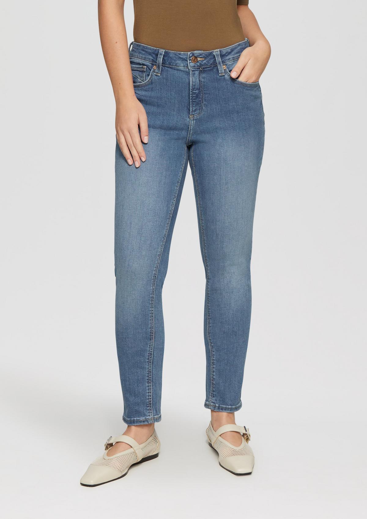 Catie jeans / slim fit / mid rise / slim leg - blue | s.Oliver