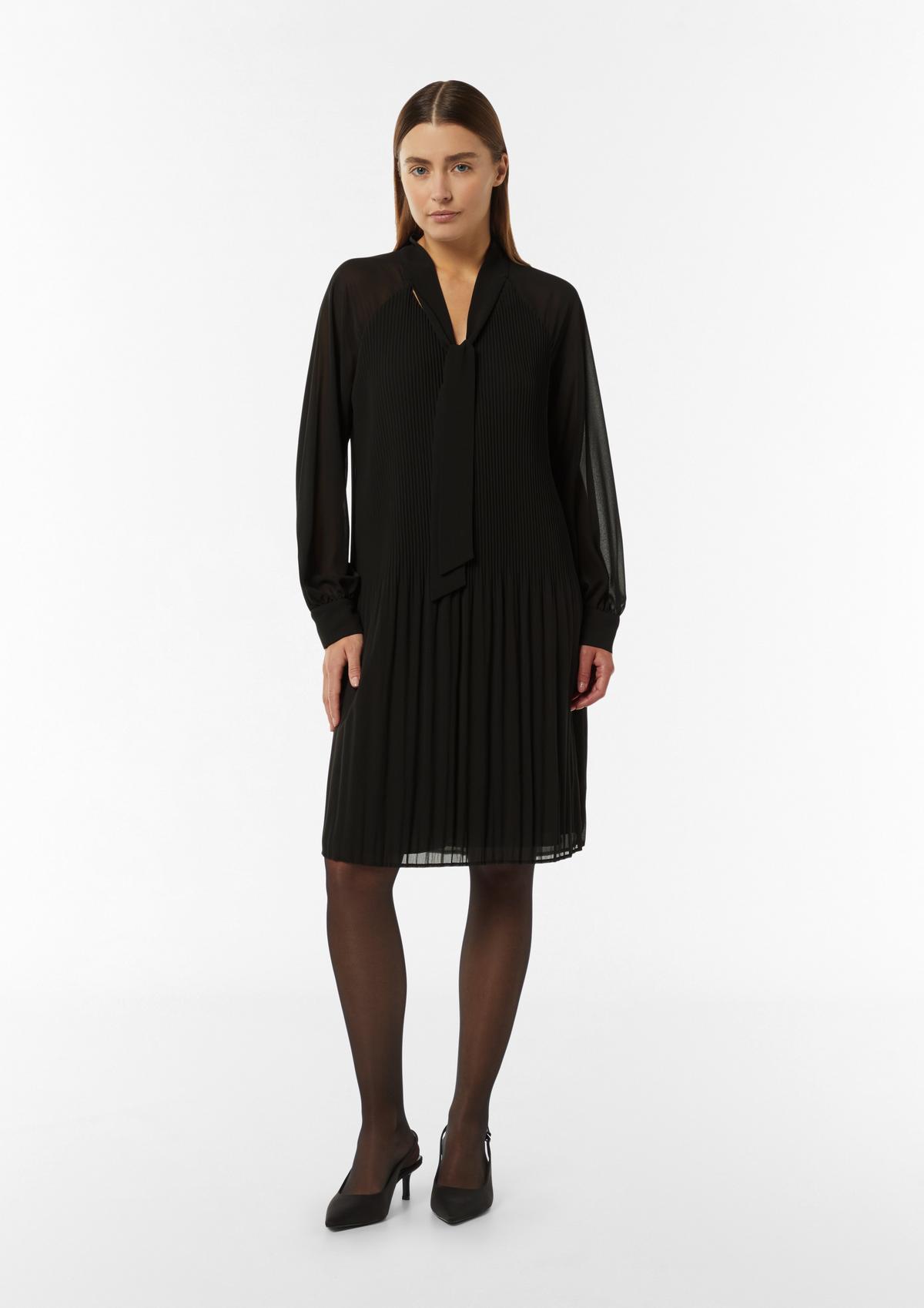 Fabelhafte Schwarzes Kleid Comma Bilder
