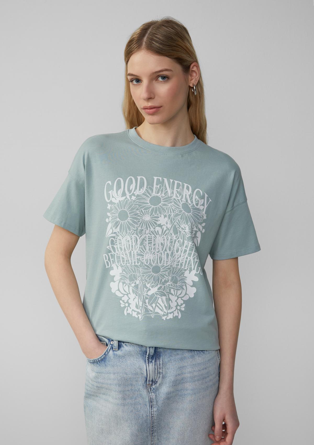 Cotton top with a front print and dropped shoulders - sage green | s.Oliver