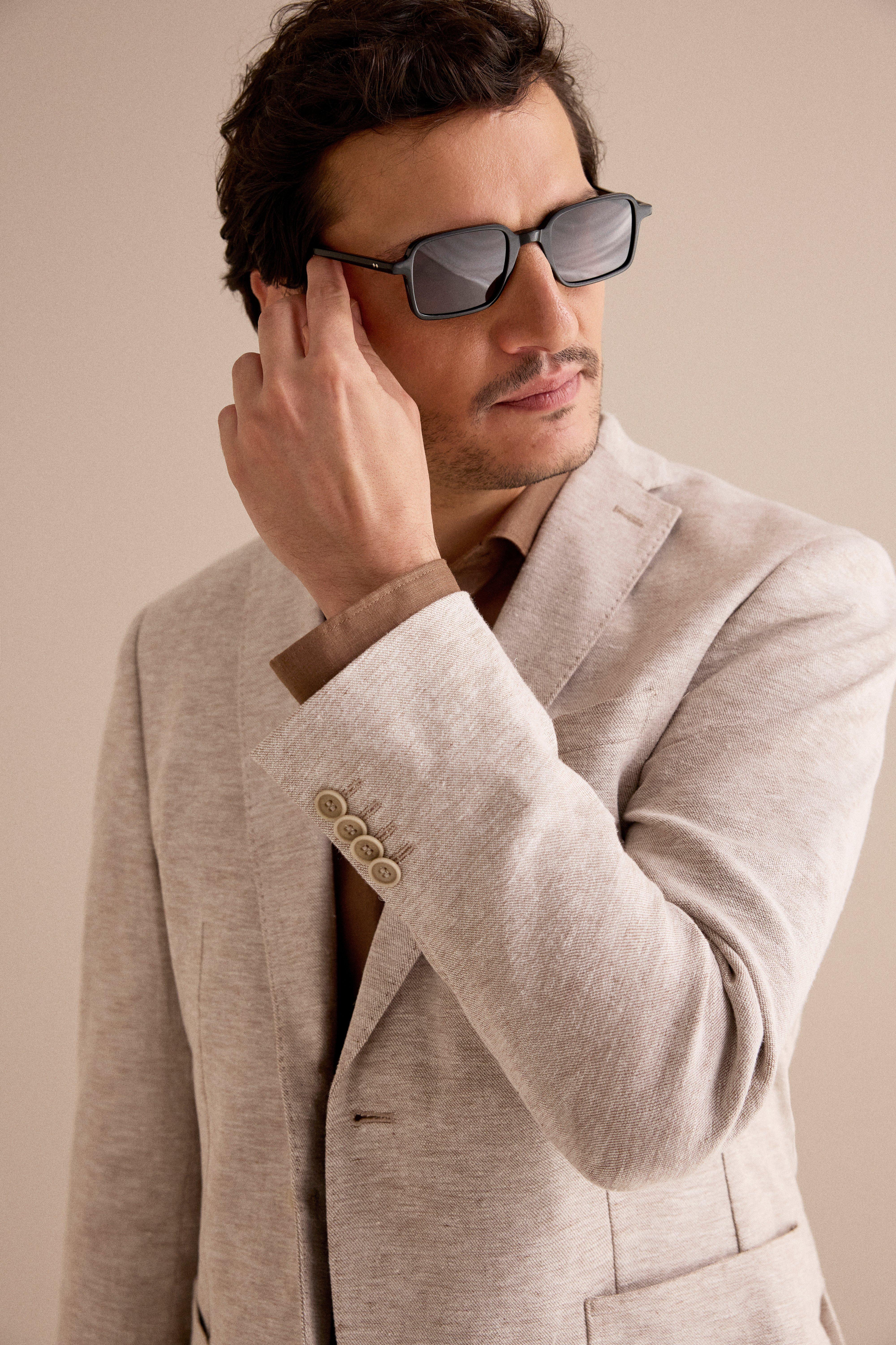 Fashion, clothing and accessories -Men - s.Oliver online shop